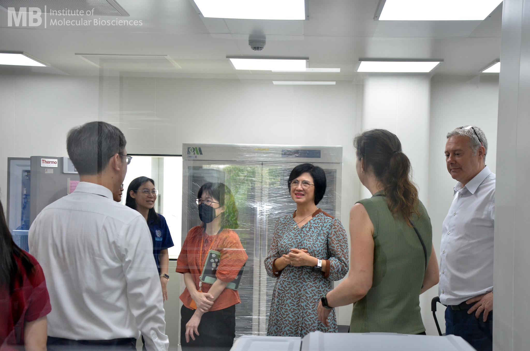 Tropical Medicine Visit – Institute of Molecular Biosciences